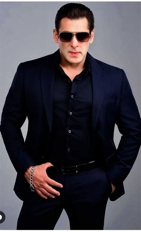 Pin By Nasira Ahmad On Salman Khan Salman Khan Photo Salman Khan Indian Wedding Suits Men