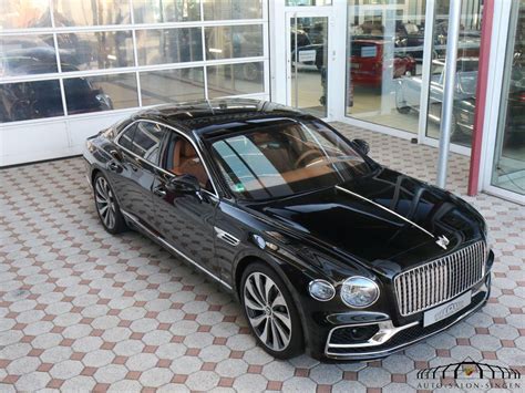 Bentley Flying Spur W12 First Edition Limousine Auto Salon Singen