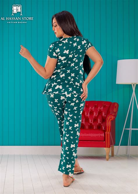 بجامة نسائية بخامة ممتازة