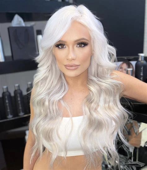 Stunning Ex Wwe Star Scarlett Bordeaux Suspends Onlyfans Requests As