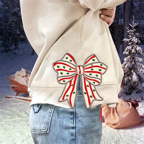 Side Bow Applique Sweatshirt Embroidery Design Christmas Cake Bow