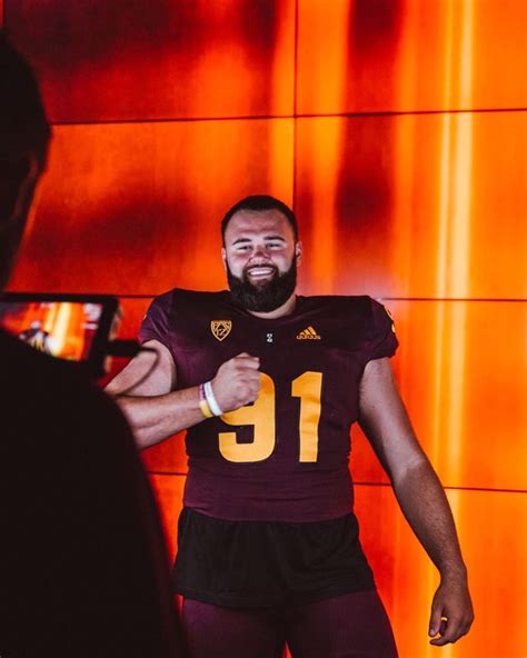 Michael Matus Defensive End Nil Profile Opendorse