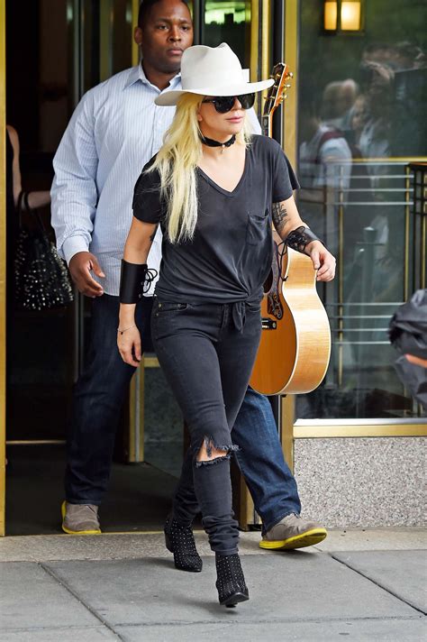 Lady Gaga Dressed Casually Lady Gaga And Fiancé Michael Polansky Are