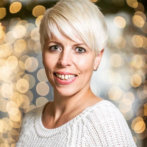 Barbara Bakos Business And Passion Van LehetŐsÉged 🙂 Mindegy Mi A