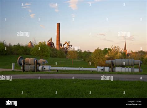 Old Neunkirchen Ironworks At Dusk Neunkirchen Saarland Germany