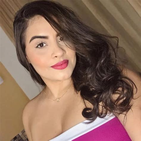 Rayane Soares Rayanecorrea • Threads Say More