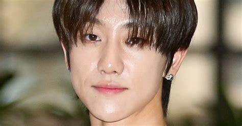 포토 세븐틴 디에잇 여심 정조준 미소