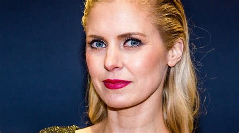 Bettina Holwerda Over Borstvoeding Magisch Maar Ik Heb Het Vervloekt