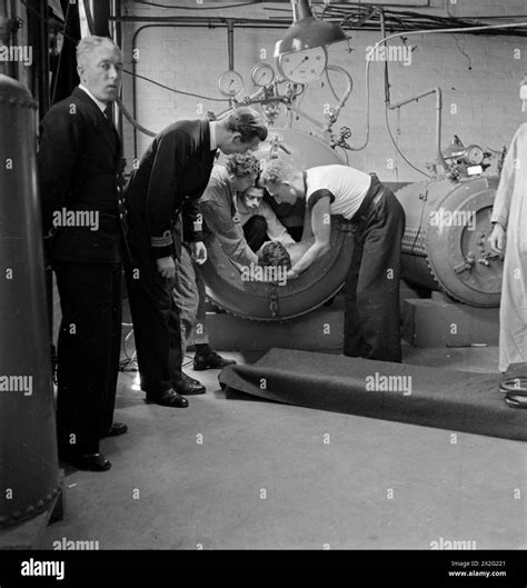 British Underwater Secrets June 1945 Admiralty Experimental Diving Unit Tolworth Surrey