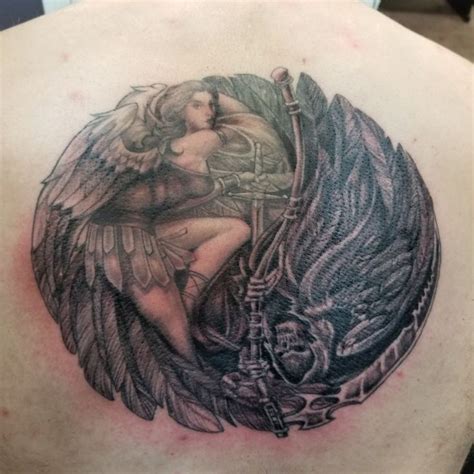 Ying Yang Angel And Demon Tattoo Creative Tattoos Demon Tattoo
