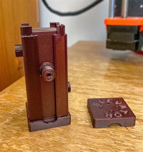 The Haunted Elevator A Pet Magnet Horribly Trapped Within 4 Cocosnap