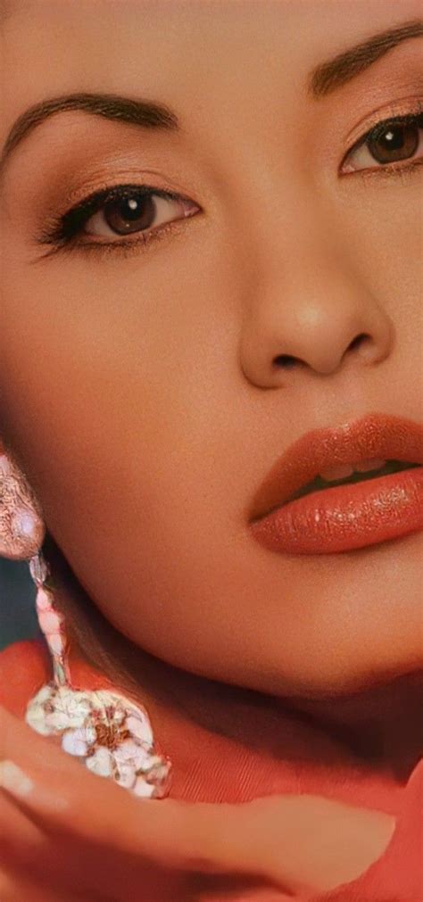 Pin By Ferrelljackie On Selena Selena Quintanilla Fashion Selena