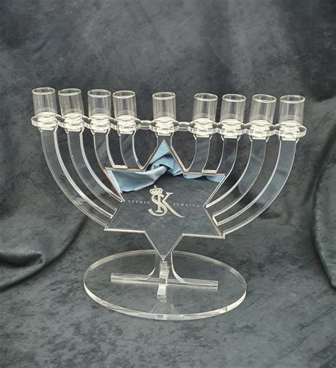 חנוכייה מגן דוד הר המתנות חנוכייה מגן דוד הר המתנות