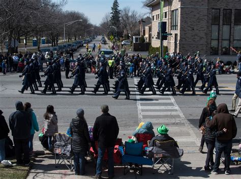 Dvids News Honor Guard Represents Af In Chicago Parades