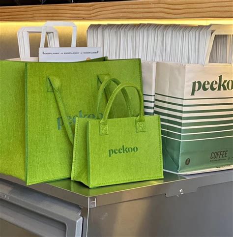 TÚi Peekoo NỘi ĐỊa Trung 30x25x12