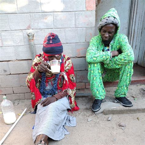 Gogo Nasingijo Page