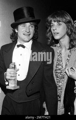 Robin Williams And Valerie Velardi At The 36th Golden Globe Awards At