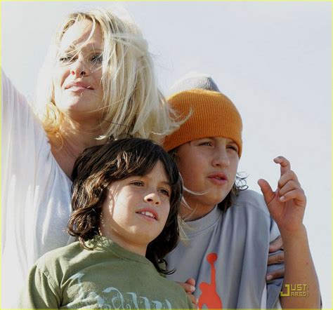 Pamela Anderson Sons In Sydney Photo 1380871 Photos Just Jared