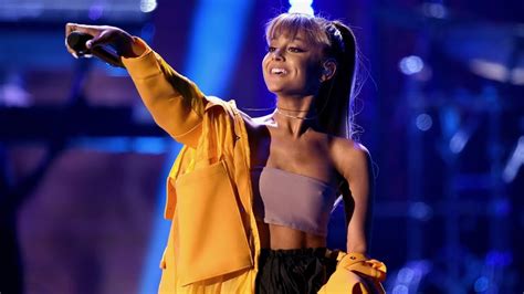 Ariana Grande Iheartradio Music Festival 2016 Hd Youtube