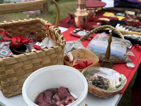 Honouring Mother Earth Through A Placenta Burial Cbc News