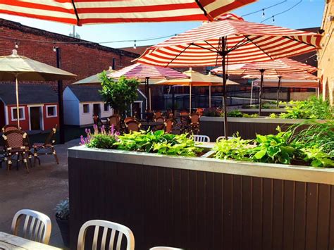 Dilly Diner — The Idea Collective