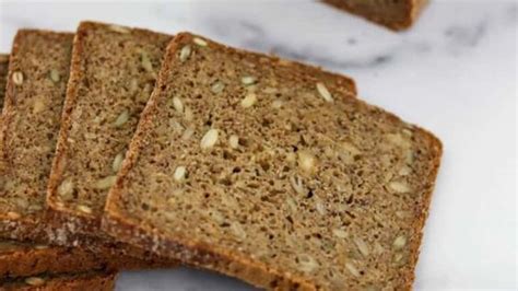 Brown Bread ব্রাউন ব্রেড খান কেনার সময় মাথায় রাখবেন যে বিষয়গুলি