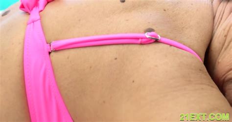 Angelic Beauty Anastasia Expreses Her Nastiness Eporner