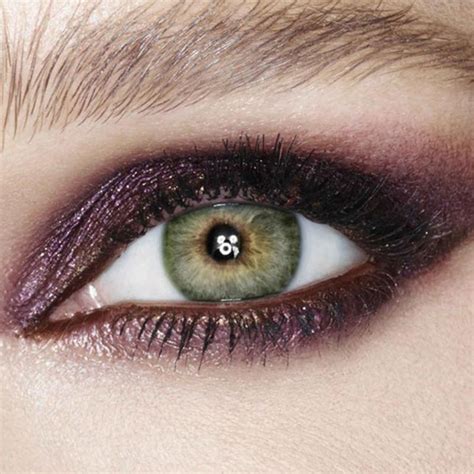 How To Make Green Eyes Look Greener Without Makeup Saubhaya Makeup