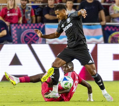 Fallou Fall Shows Flash Physicality And Room To Grow In Debut With St Louis City Sc