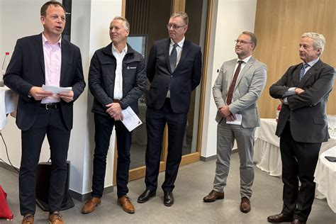 Bekenntnis Zum Traditions Standort Nieder Weisel