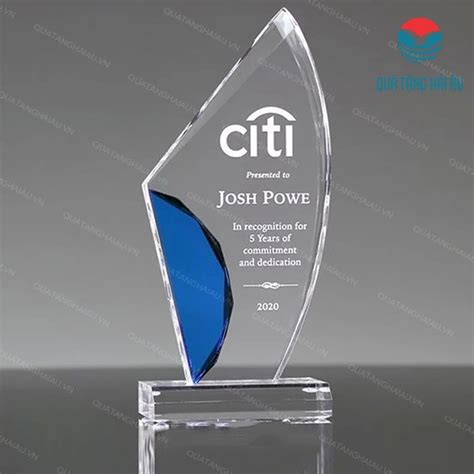 Cúp Thủy Tinh Ctt 01 Quà Tặng Hải Âu