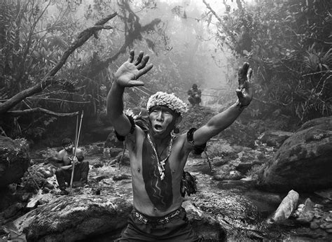 Ο Αμαζόνιος μέσα από τον φακό του Sebastiao Salgado Olafaq
