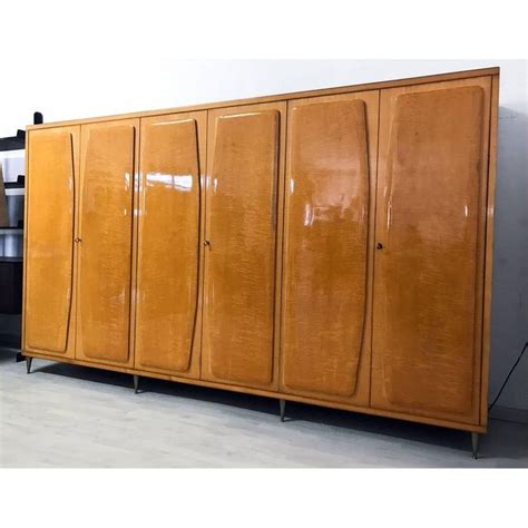 Italian Mid Century Maple Wardrobe By Vittorio And Plinio Dassi 1950s