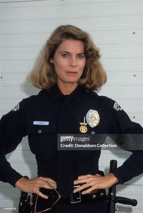 Tv Series Macgruder And Loud Actor Kathryn Harrold Pose For A News