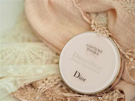 Dior Dreamskin Perfect Skin Cushion SPF50 PA+++ - Daisy Beauty