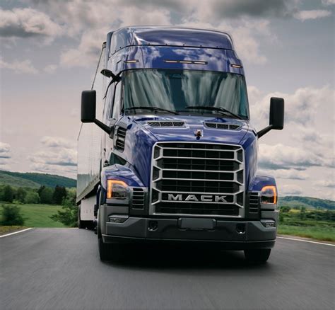 Mack Anthem® Mack Trucks
