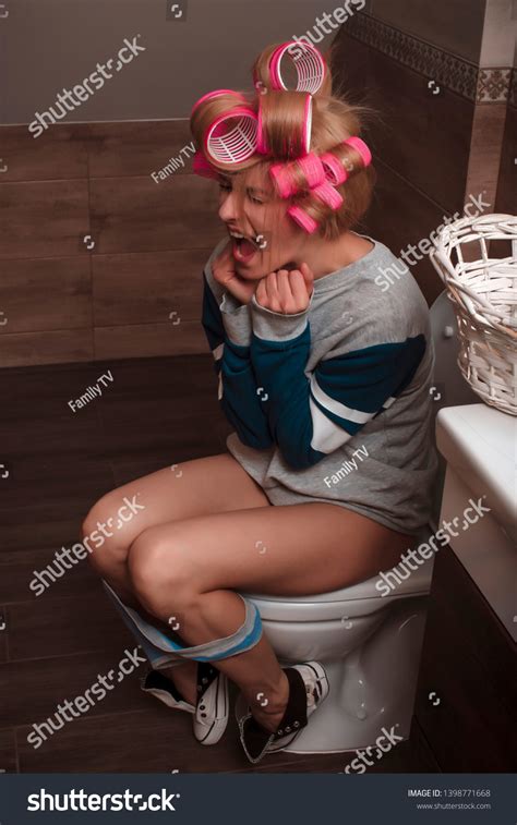 Funny Photo Sexy Woman Wc Sensual Stock Foto Shutterstock