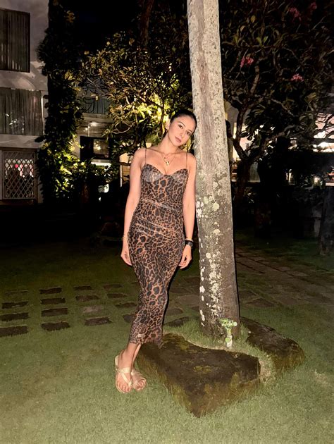 The Best Rakul Preet Singh Feet Pictures 🤩