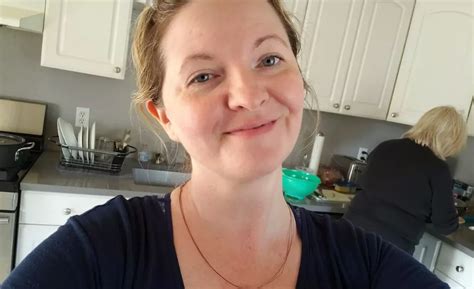 Who Is Tia Hernlen Everythings You Need To Know About Her Discover Craze