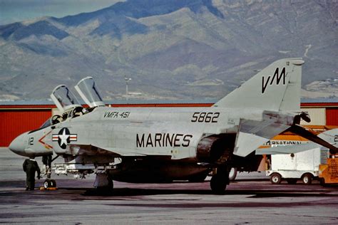 G Verver Following Vmfa 451 F 4j Phantom Ii Buno Tumbex