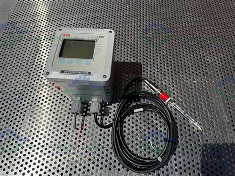 Used Abb Tb82ph1010010 Conductivity Transmitter 4 20 Ma W Sensor