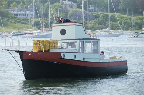 Jaws At 50 Why The Sinking Of The Orca Still Haunts Boaters Dreams Boattest