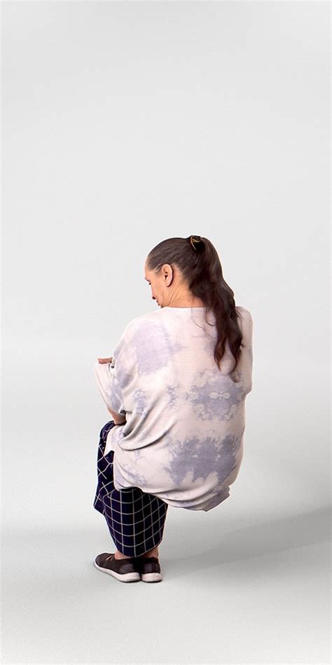 Posed 00307 21 Renderpeople