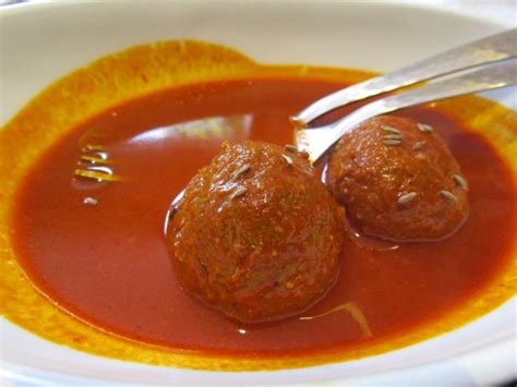 20 Mouth Watering Delicacies Of Zaeka E Kashmir Kashmiri Food Crazy Masala Food