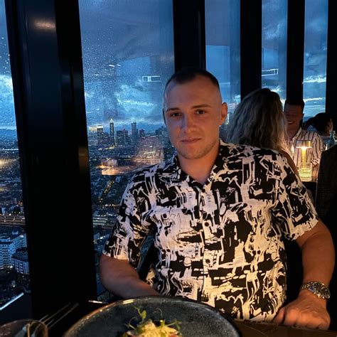 Artem Lazar Geschäftsführer Complex Montage Gmbh Xing