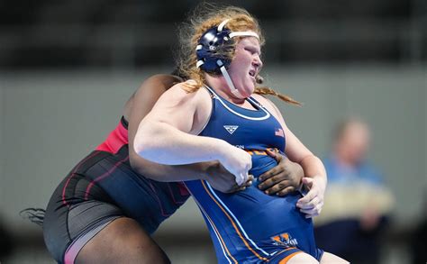 See Photos From The Inaugural Ihsaa Girls Wrestling State Finals