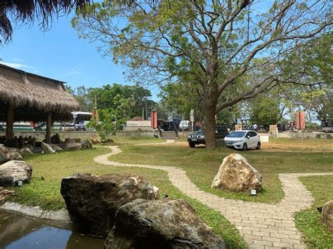 Amazing Team Review Of Craft Tunnel Sevanagala Sri Lanka Tripadvisor