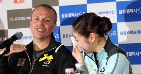 포토 김연아 코끝이 찡한 심정 아웃프다