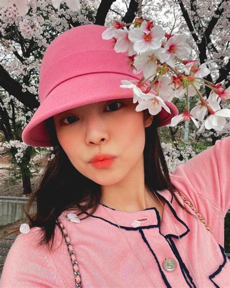Primadonna Girl Jennie Blackpink Coreana Fofa Garotas