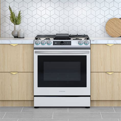 White Oven Range